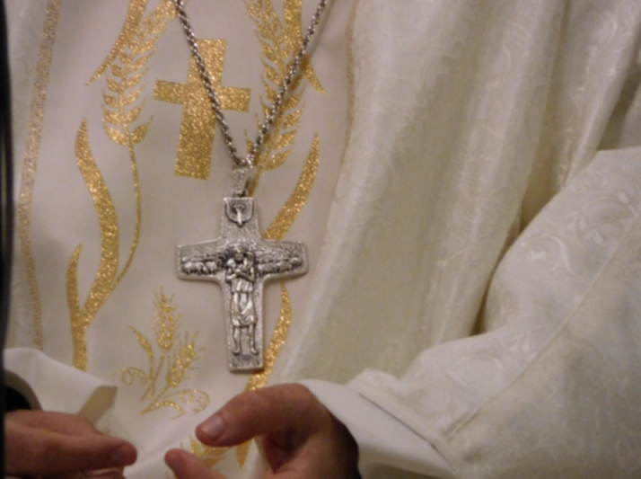 El Pontificio Colegio Español en Roma regala un pectoral al nuevo ...